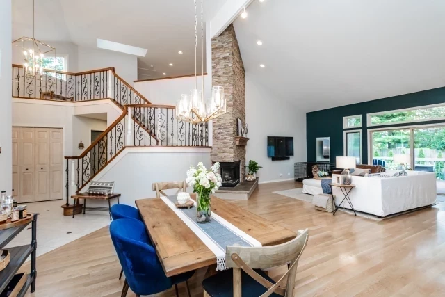 63 Malibu Ct, Burr Ridge, IL 60527