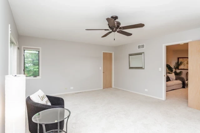 63 Malibu Ct, Burr Ridge, IL 60527