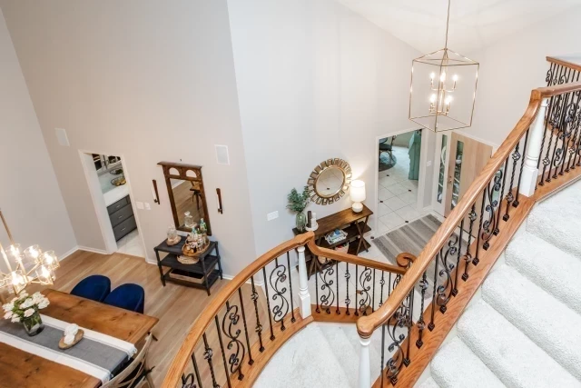 63 Malibu Ct, Burr Ridge, IL 60527