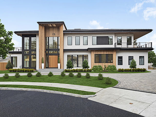 15 Buff Circle, Newton, MA 02459