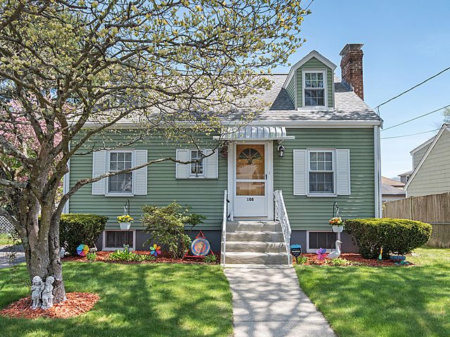 108 Edward Road, Watertown, MA 02472