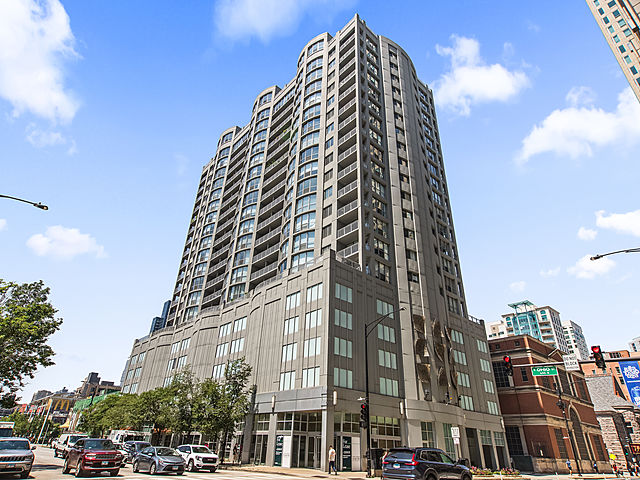 600 North Dearborn Street 1306, Chicago, IL 60654
