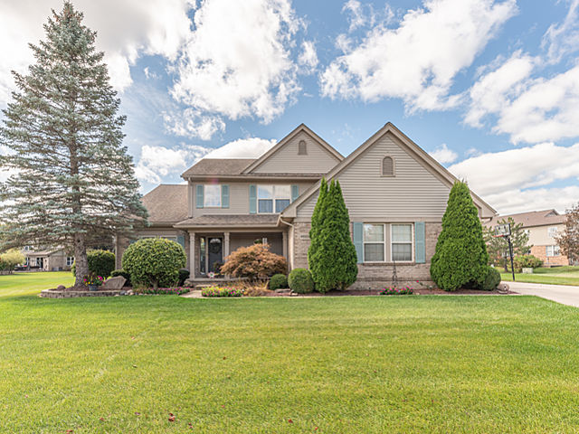 46551 Scotia Ct, Canton, MI 48187