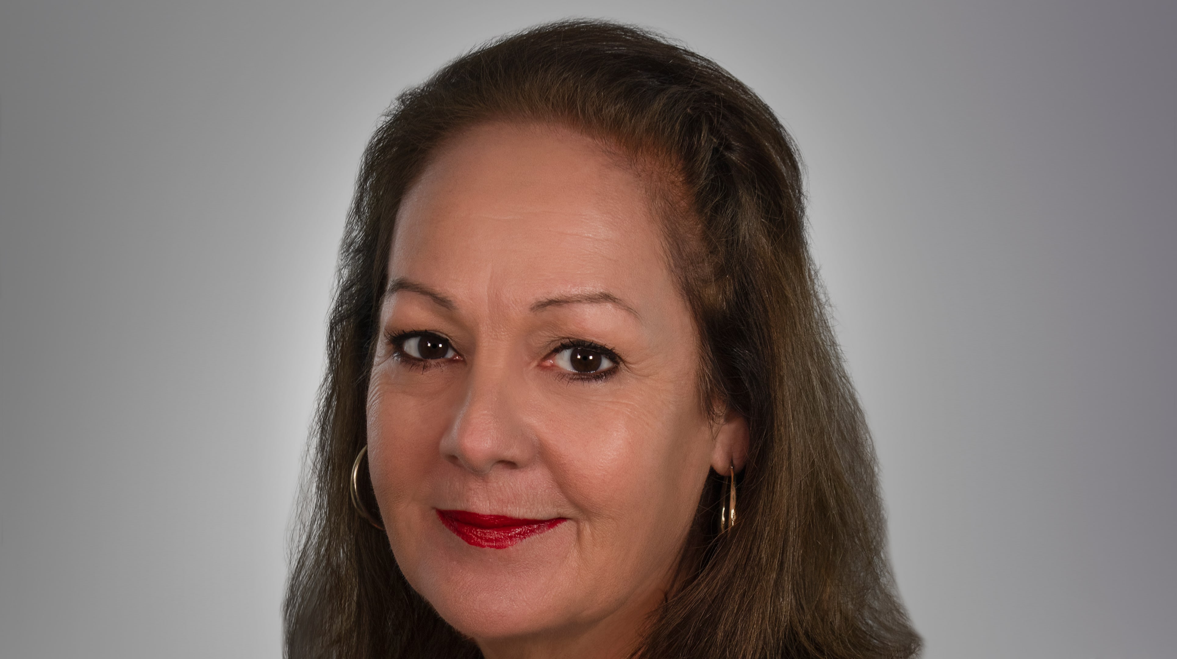 Chicago Realtor Headshots by vis-home